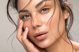 5 Skincare Tips to Take Care of Your Beautiful Dusky Skin – fashionwire.co